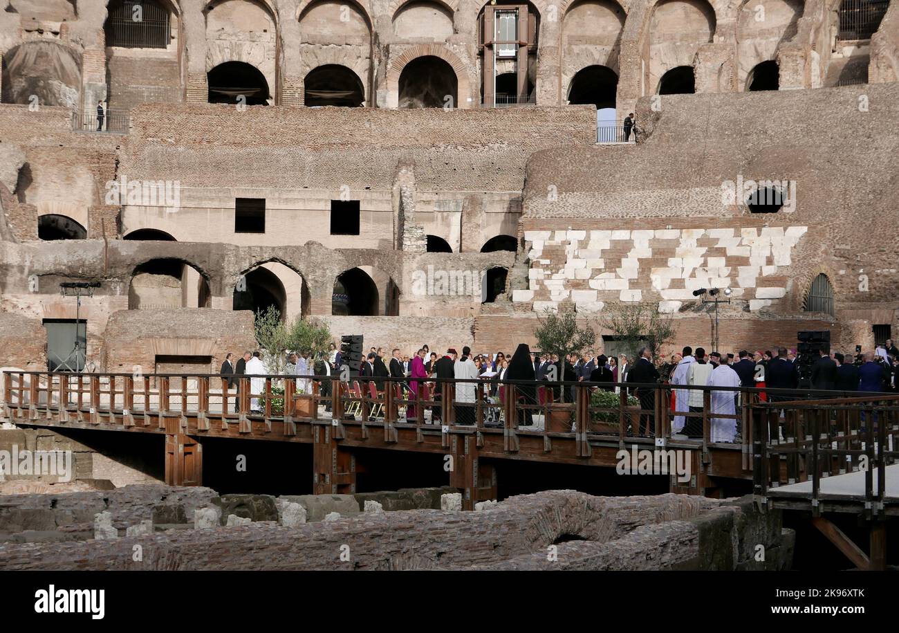 Rome, Italy. 25th Oct, 2022. Final Ceremony of "The Cry for Peace", the ...