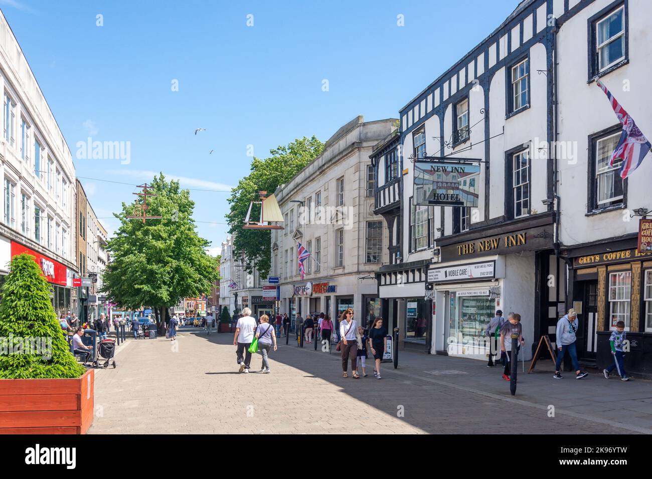 Pedestrianised Northgate Street, Gloucester, Gloucestershire, England ...