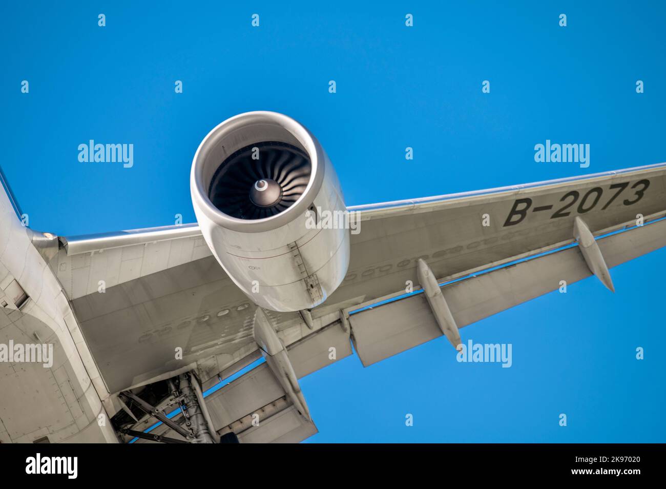 China southern aircraft hi-res stock photography and images - Alamy