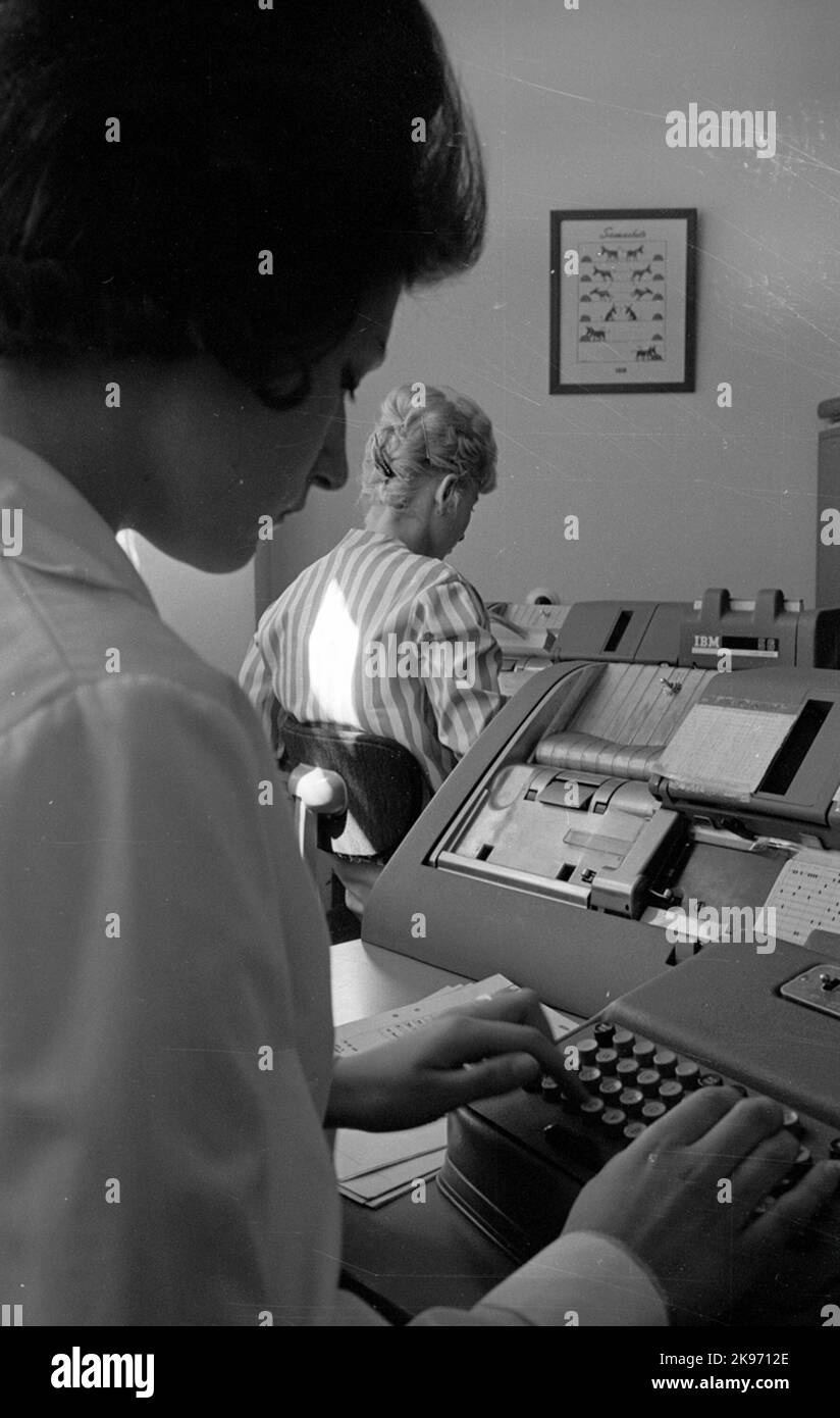 Ibm card hi-res stock photography and images - Alamy