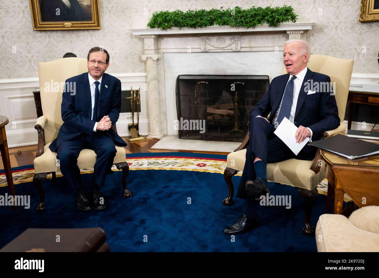 President Joe meets with President Isaac Herzog of Israel in the Oval ...