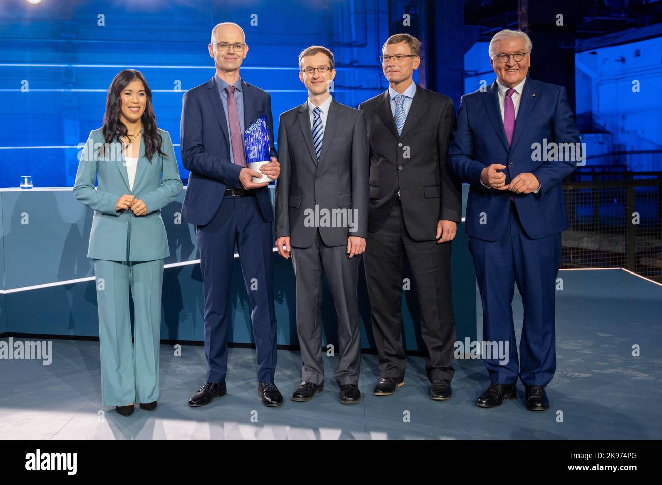 Mai thi leiendecker hi-res stock photography and images - Alamy