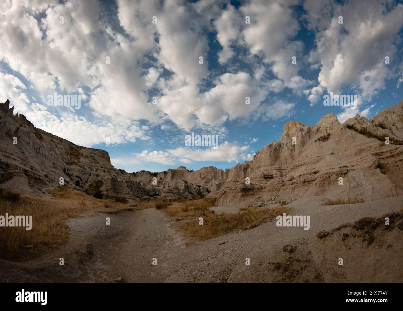 Dramatic formations and skies over Badlands National Park, South Dakota ...