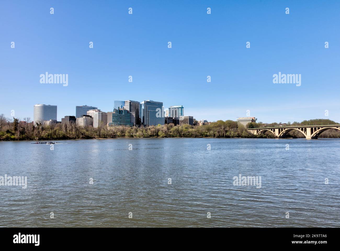 View across the Potomac to the skyline of Rosslyn, VA, and the Key ...