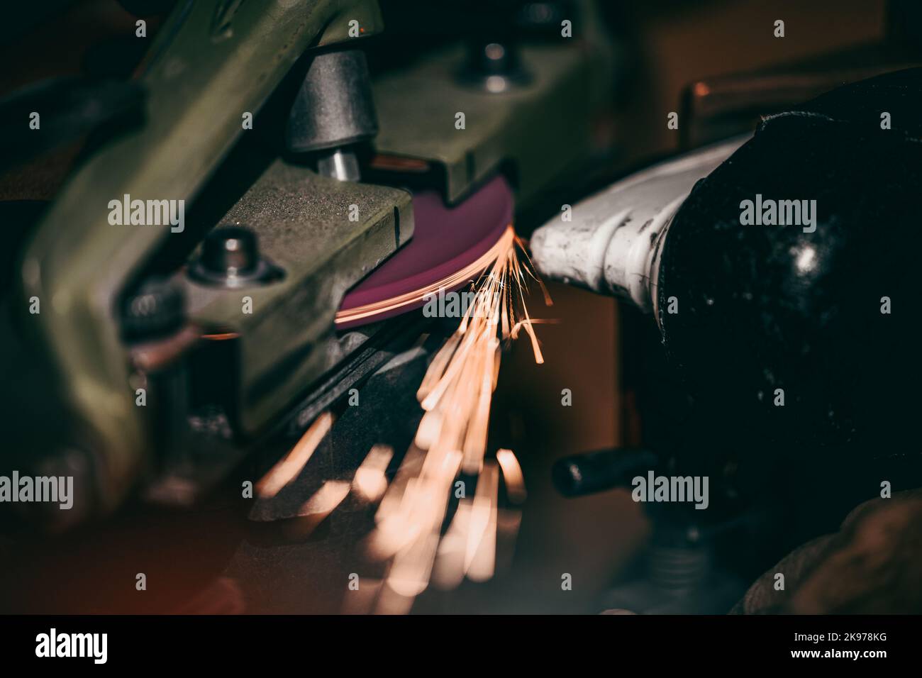 Shoemaker tool hi-res stock photography and images - Alamy
