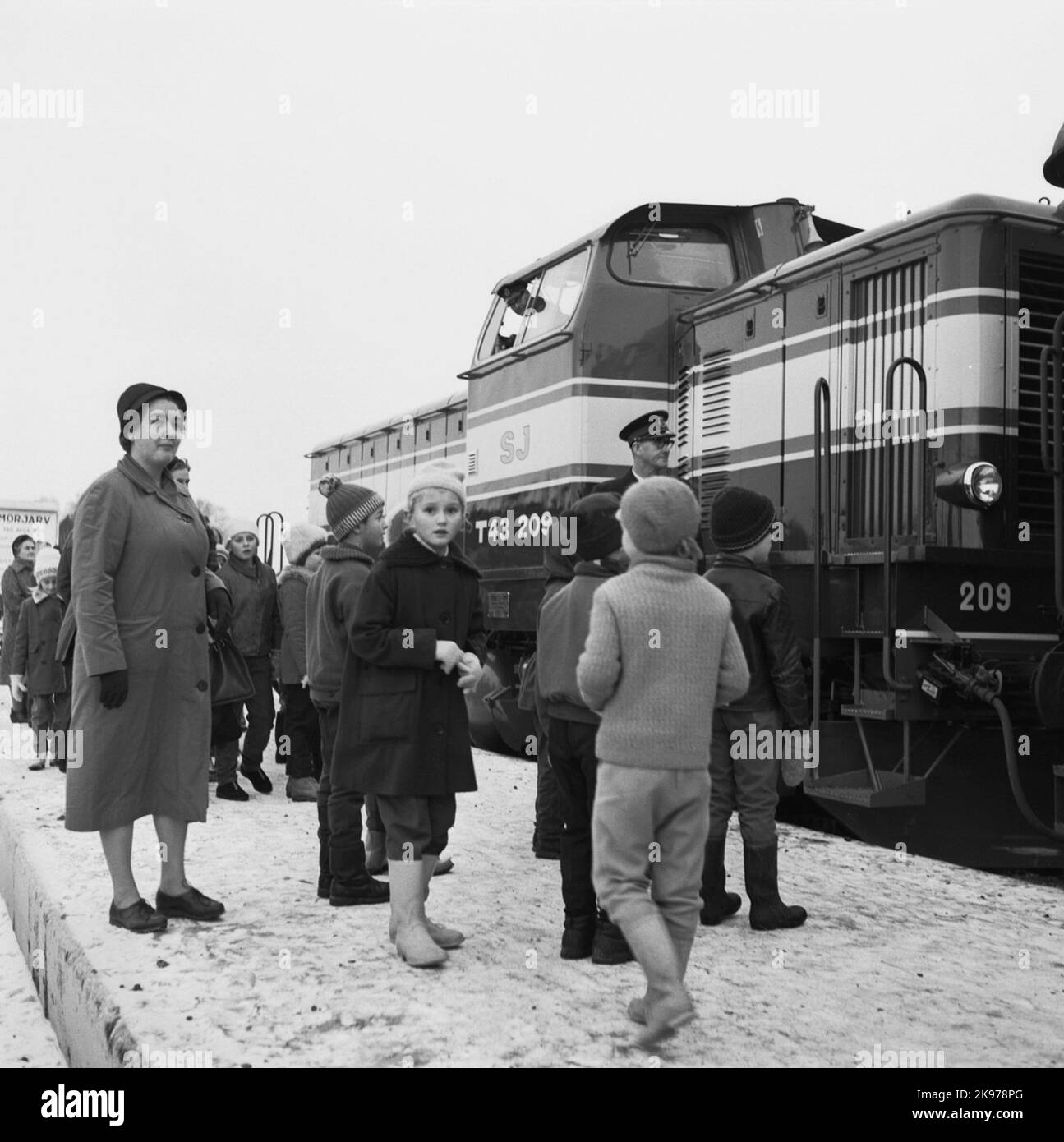 Inauguration Morjärv-Kalix. SJ T43 209 Stock Photo - Alamy