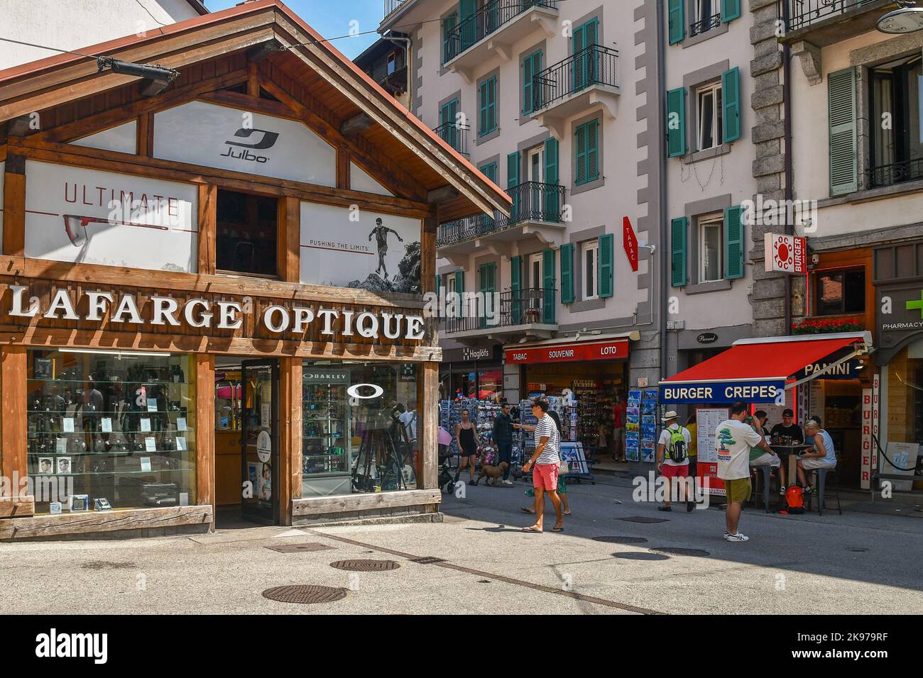 Downtown chamonix france hi-res stock photography and images - Alamy