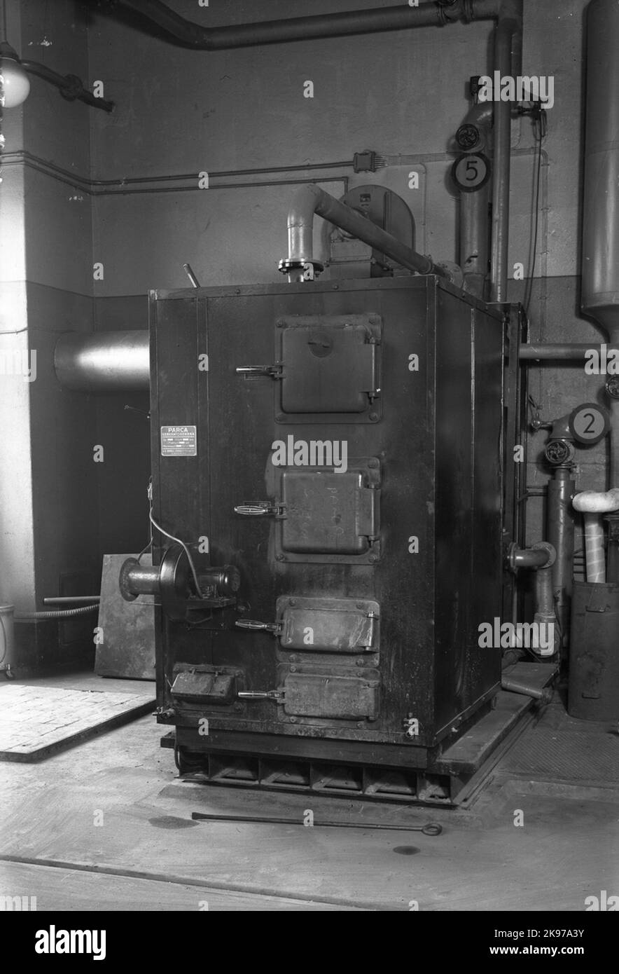 Laboratory like Black and White Stock Photos & Images - Alamy