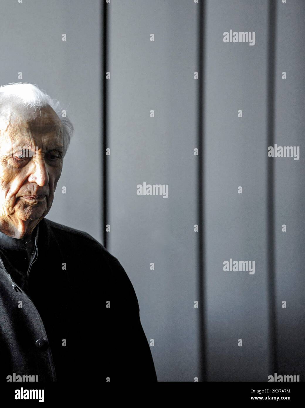 Pierre soulages portrait hi-res stock photography and images - Alamy