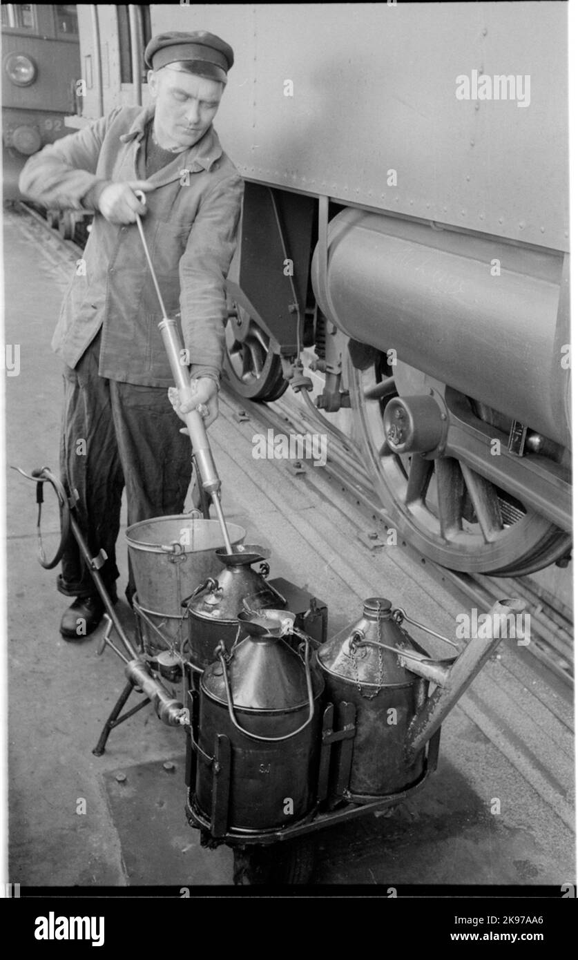 Lubrication process Black and White Stock Photos & Images - Alamy