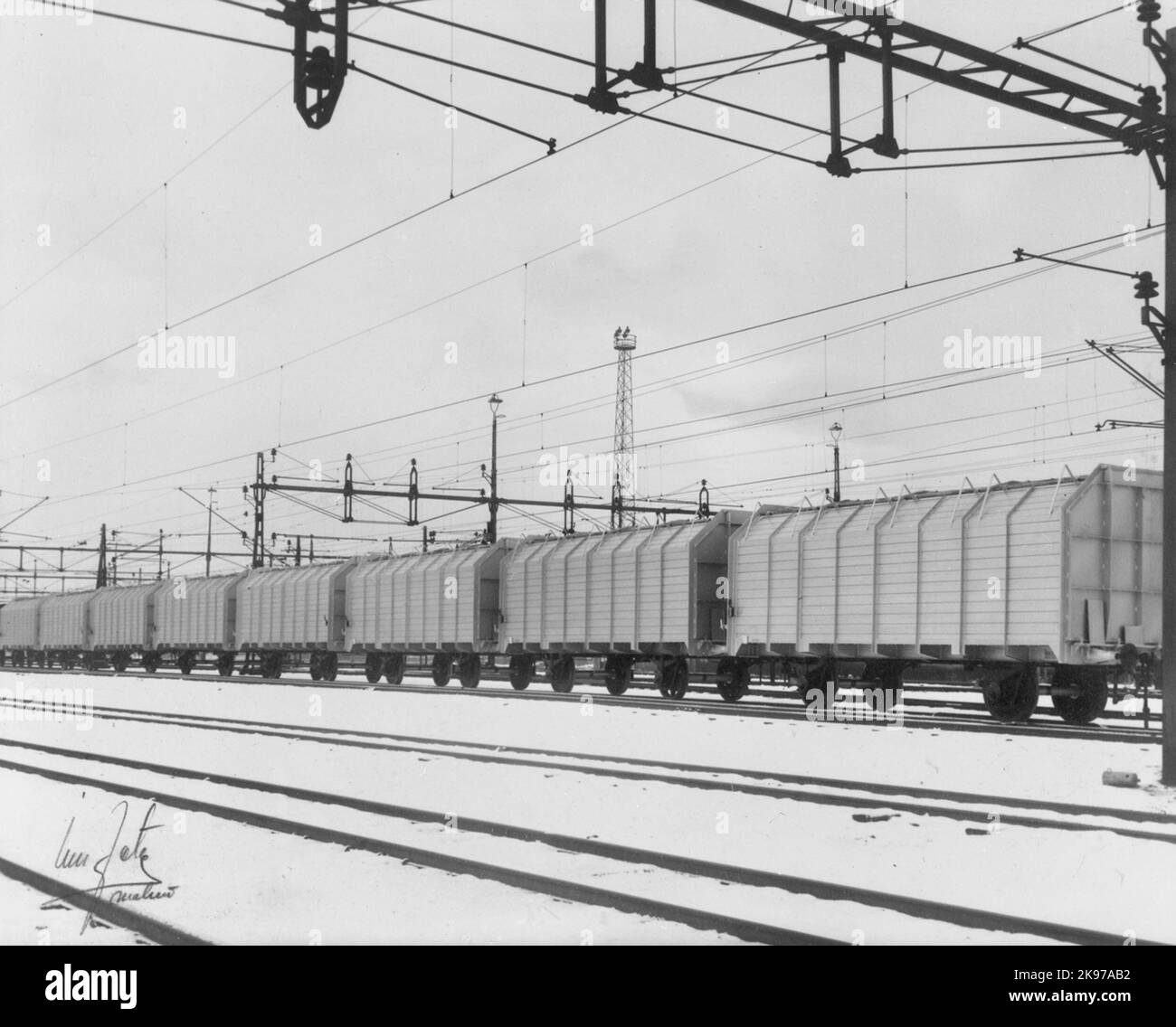 Garbage museum Black and White Stock Photos & Images - Alamy