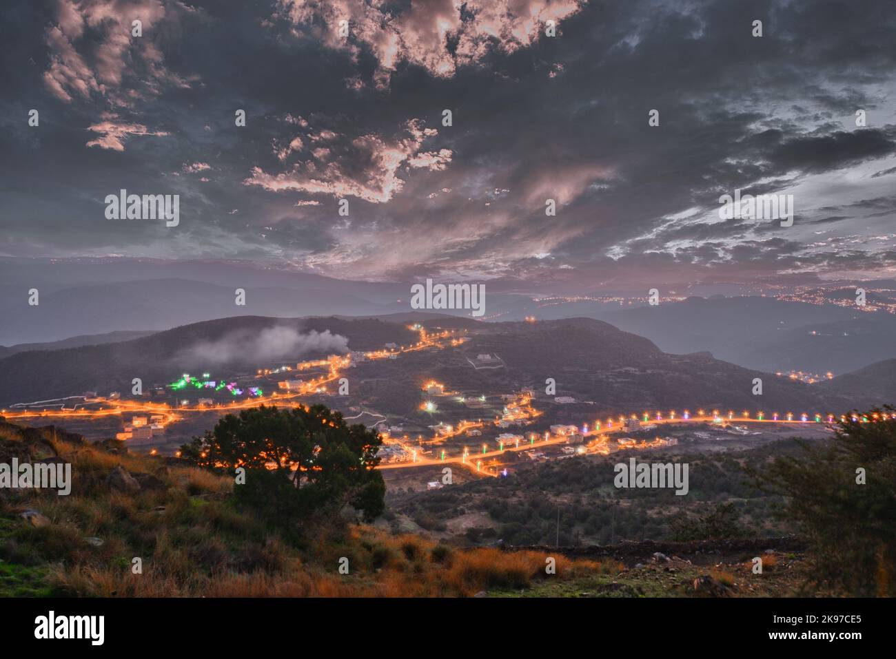 Sunrise from the Saudi Arabian desert Stock Photo - Alamy