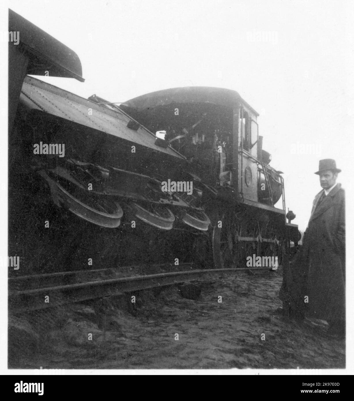 Bredaryd on December 4, 1939. HNJ Train 1 deleted in the northern gear ...