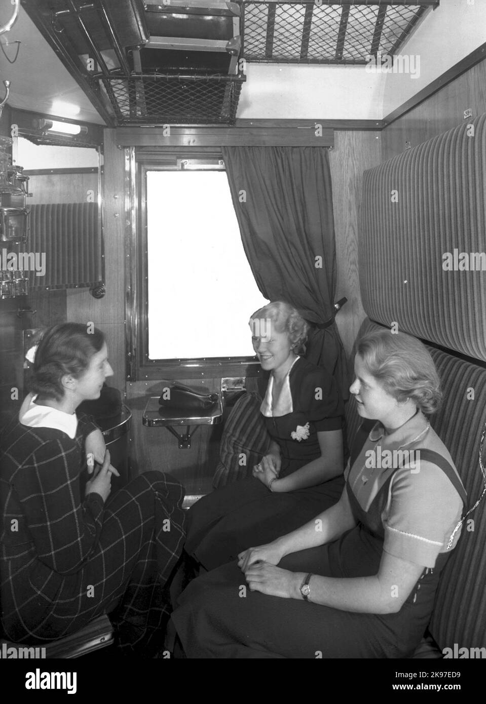 State Railways, SJ AC02C, sleeping compartment. 3rd grade Stock Photo ...