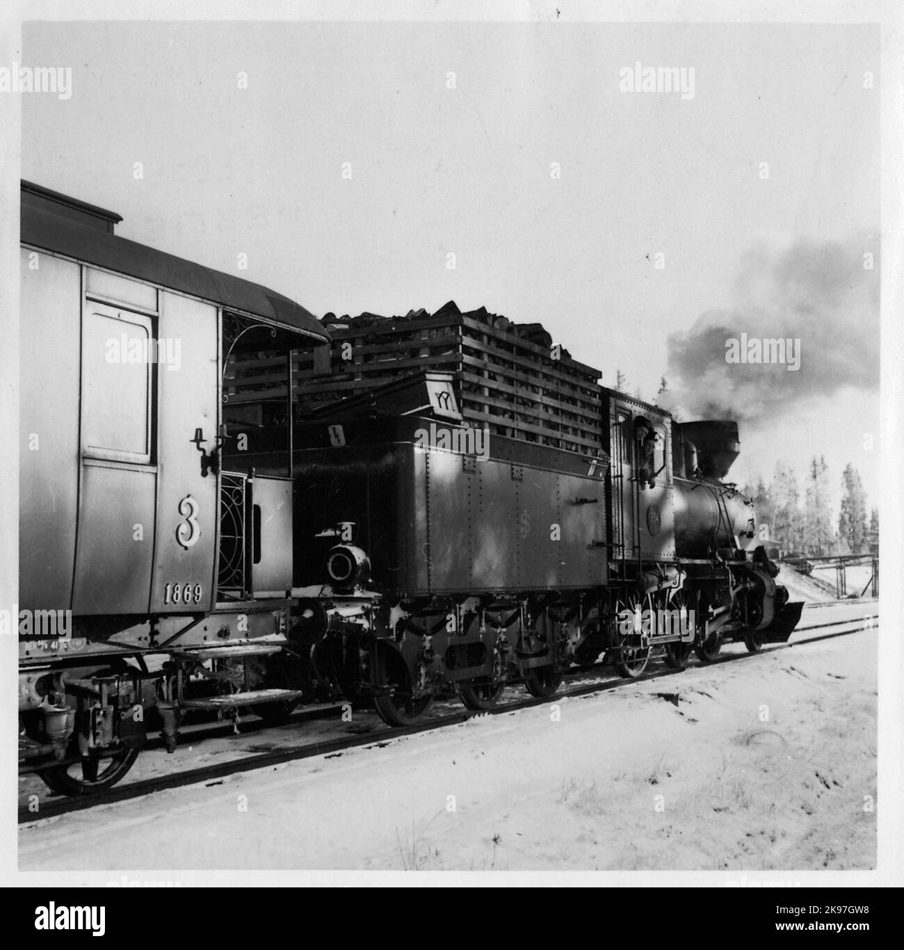The State Railways, SJ L 834, SJ BCO2 1869, somewhere along the ...