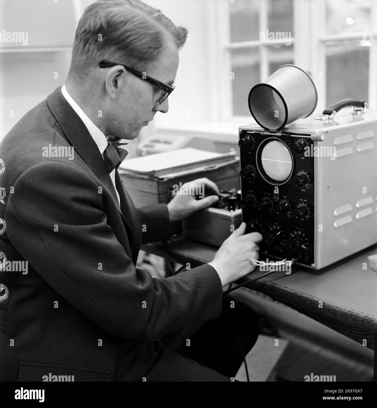 Geotechnical laboratory hi-res stock photography and images - Alamy