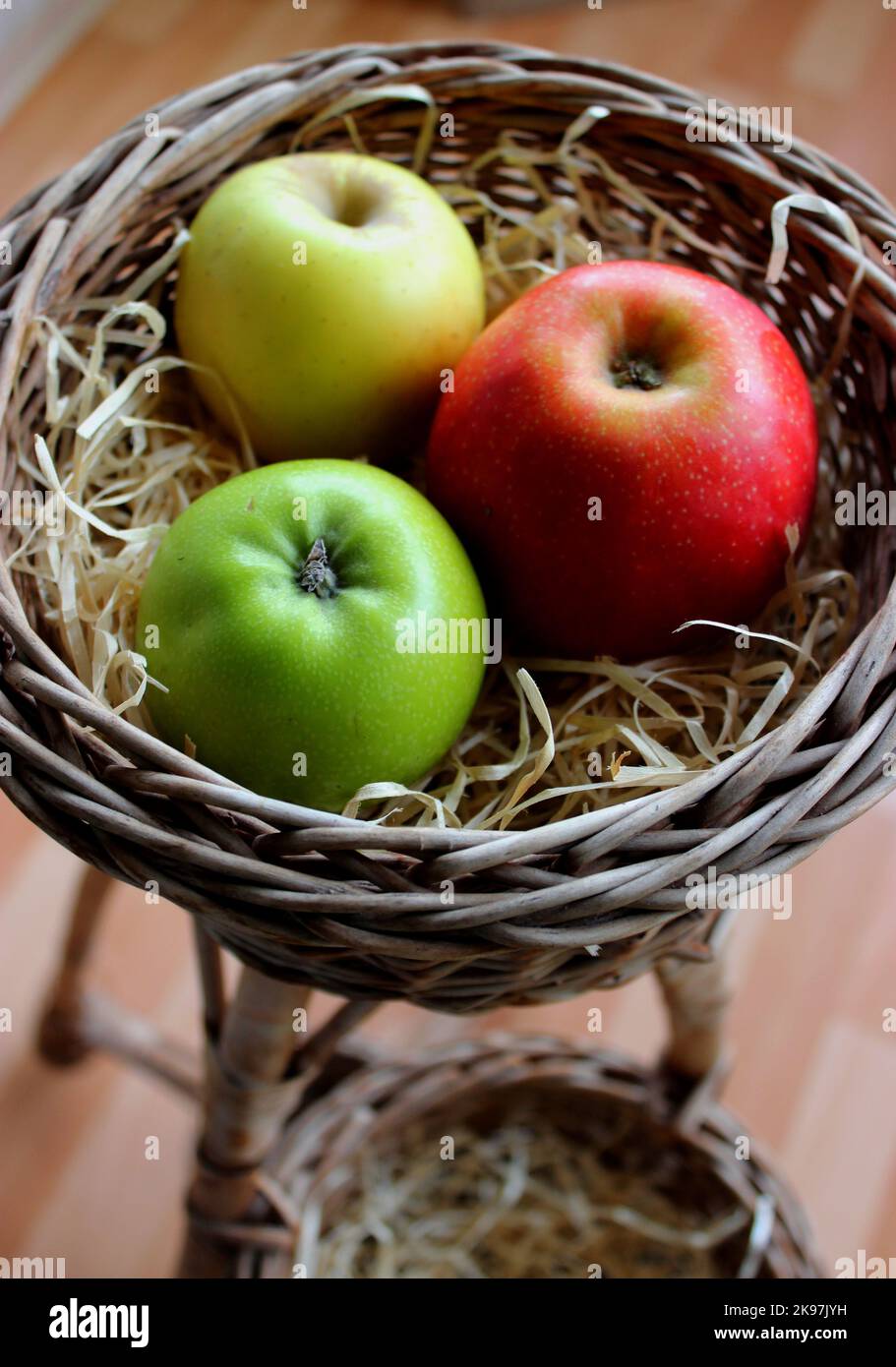 Fresh Colorful Apple Fruits Of Different Varieties In A Wicker Basket ...
