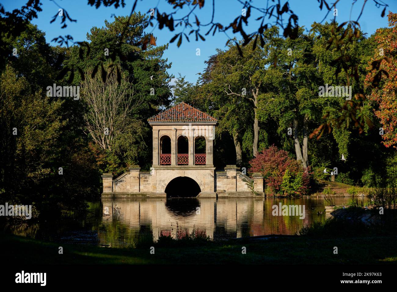 Birkenhead park Roman Pavilion and Boathouse Stock Photo - Alamy