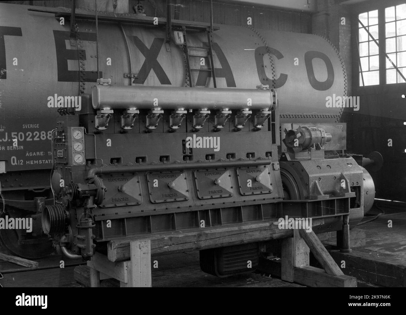 State Railways, SJ ZSS 106 Under Building in Kockum's Mechanical ...