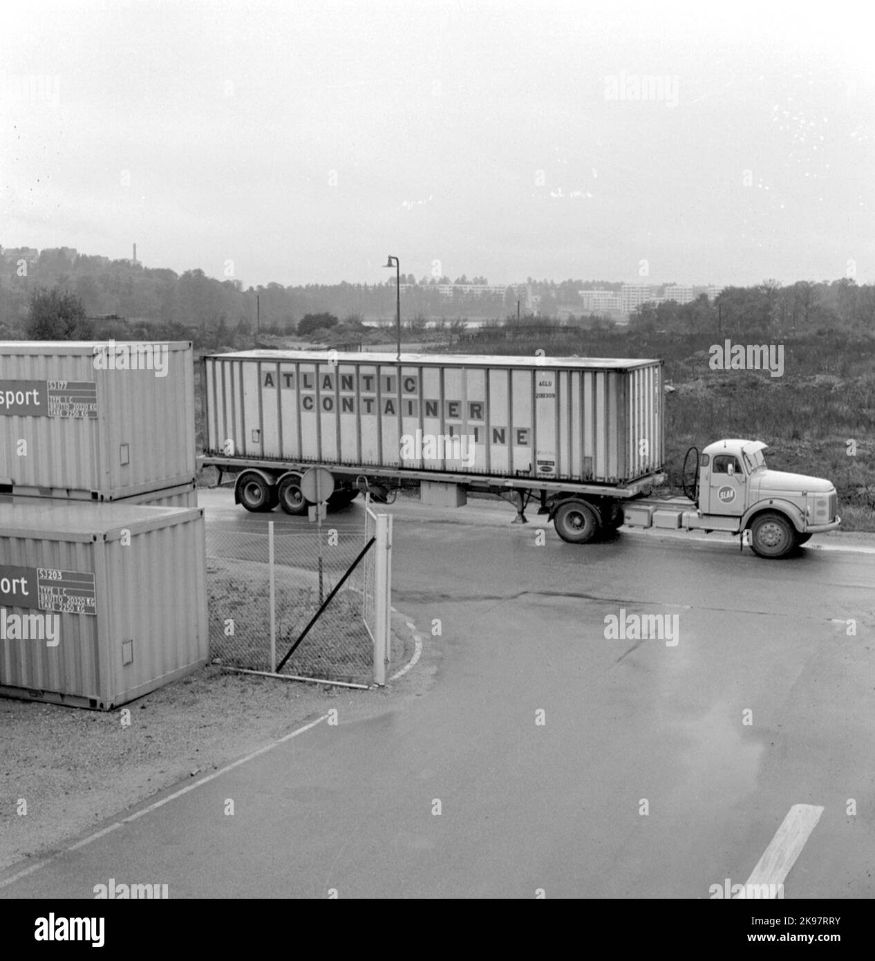 Container line Black and White Stock Photos & Images - Alamy