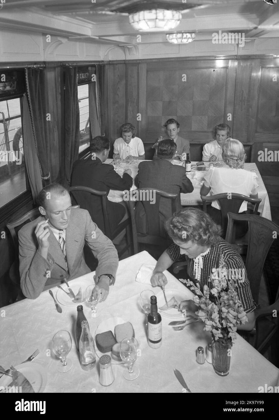 Konung gustaf hi-res stock photography and images - Alamy