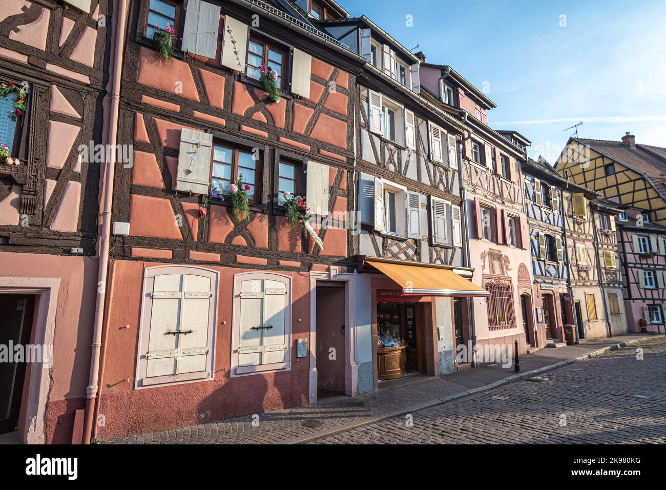 Traditional old alsatian houses in "Petit Venice" (Small Venice) Colmar ...