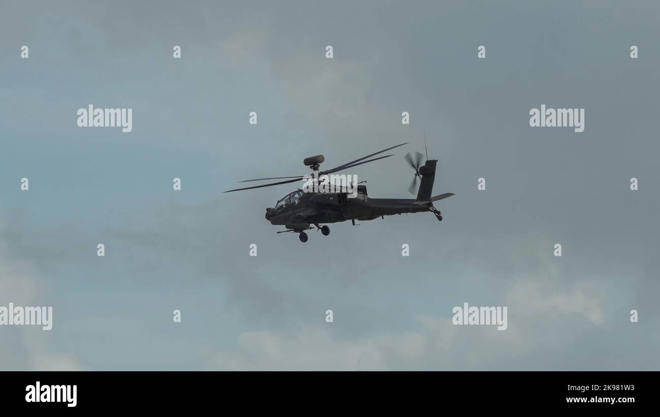 close-up of ZM707 British army Boeing Apache Attack helicopter (AH-64E ...