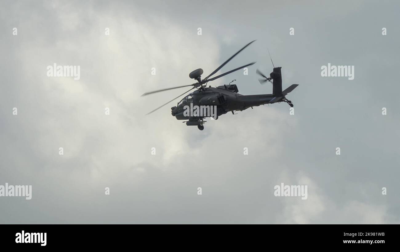 close-up of ZM707 British army Boeing Apache Attack helicopter (AH-64E ...