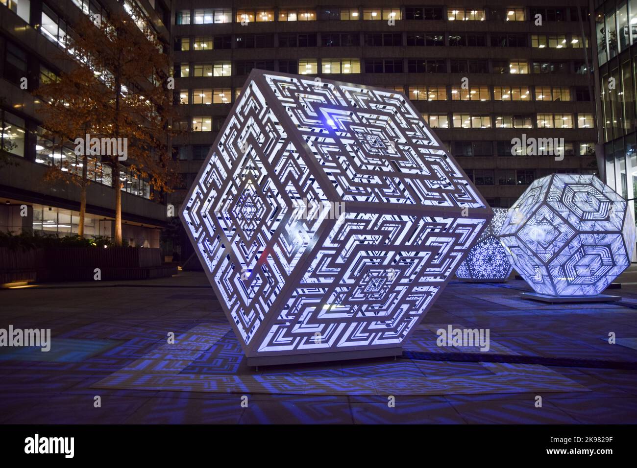 London, England, UK. 26th Oct, 2022. Sculptures by HYBYCOZO, the studio ...