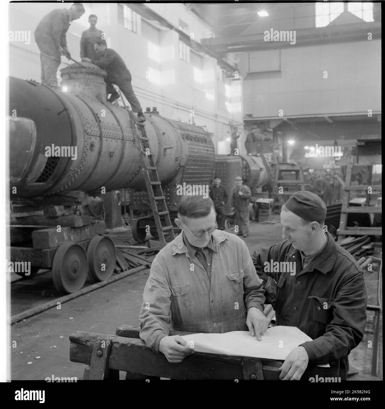 Work in a locomotive workshop Stock Photo - Alamy