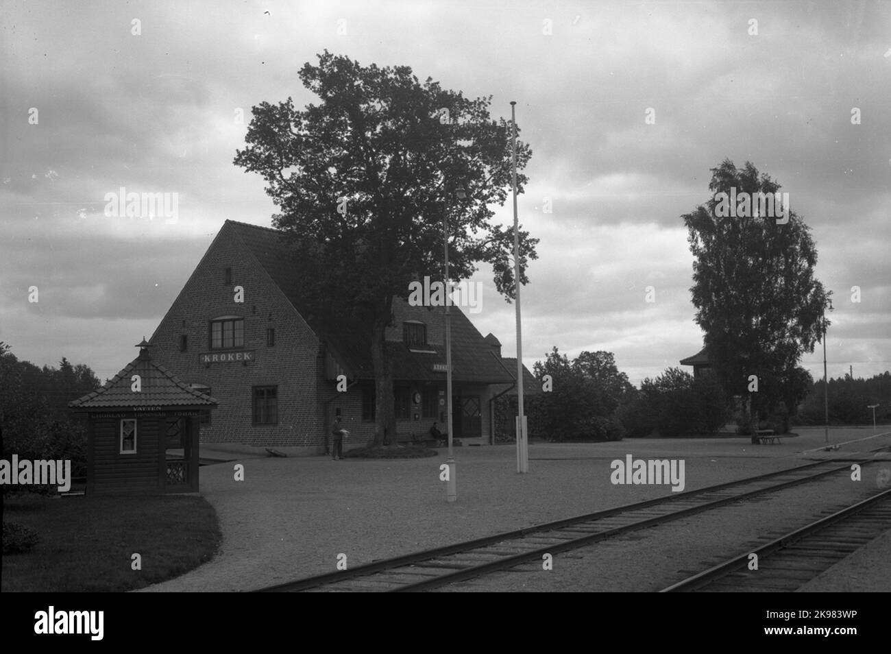 The station was built in 1912. In 1939-40, both the expedition rooms ...