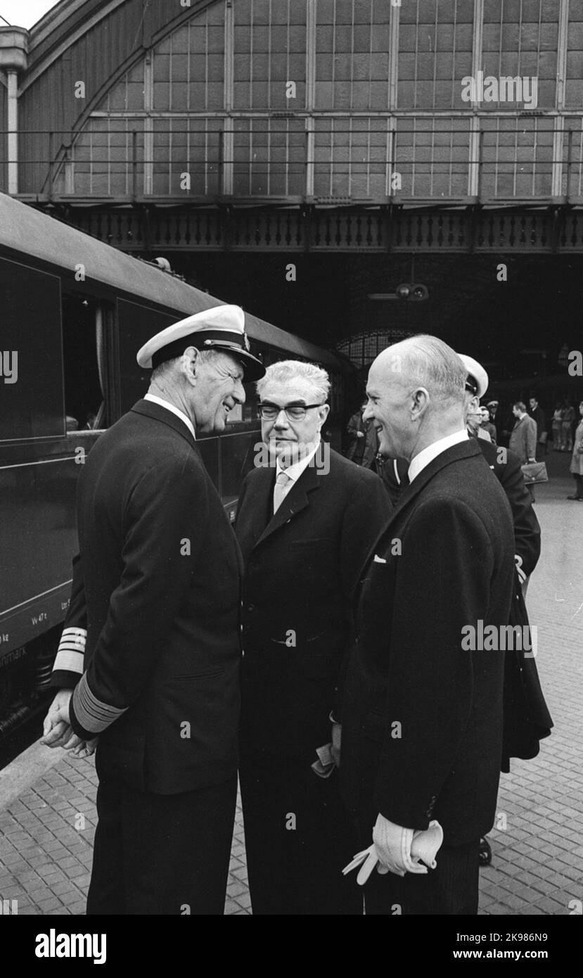 Inauguration of the "Bird Road Line" between Rodbyhavn, Lolland ...