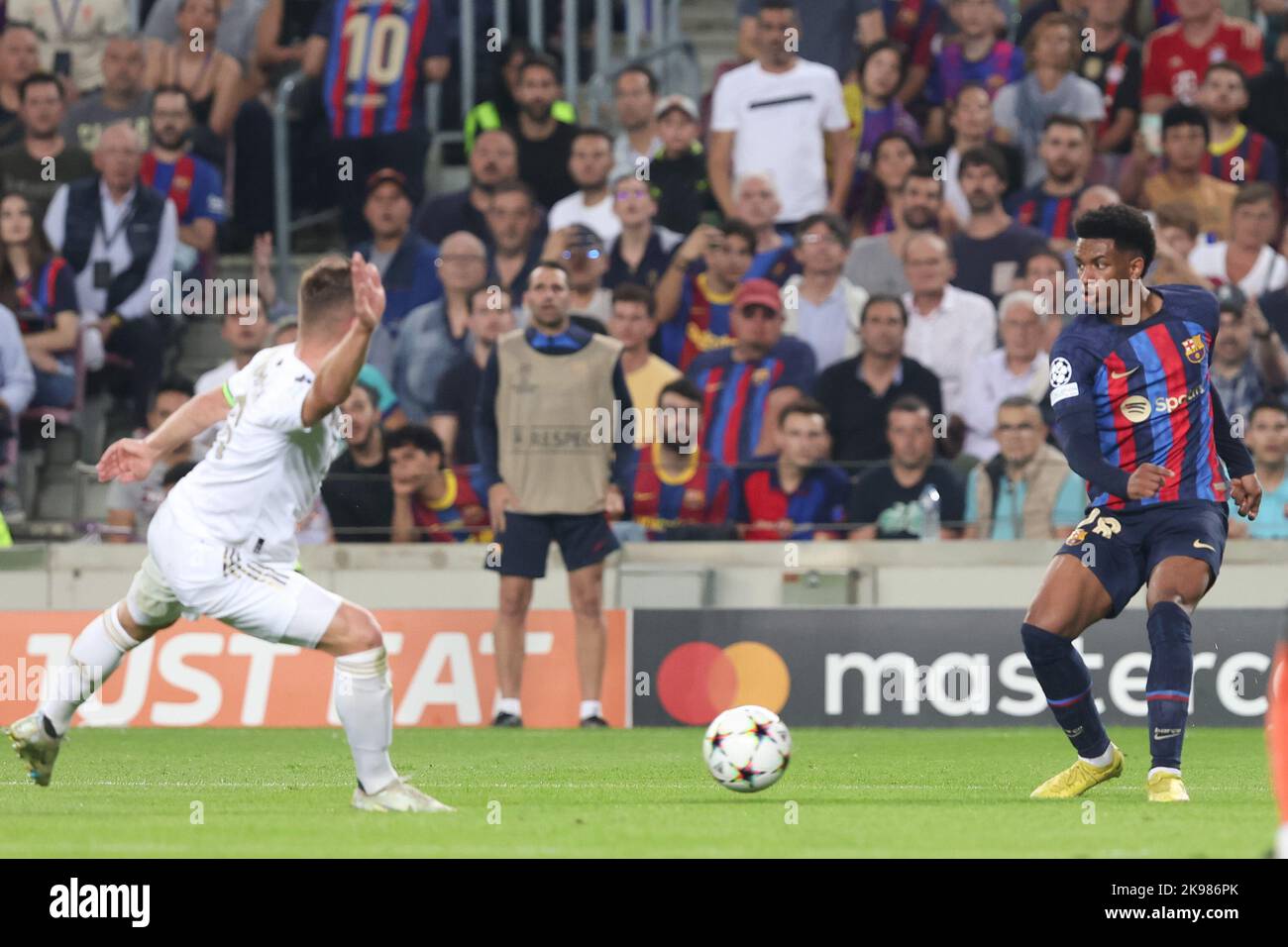 Barcelona, Spain. 26/10/2022, Alex Balde of FC Barcelona during the ...
