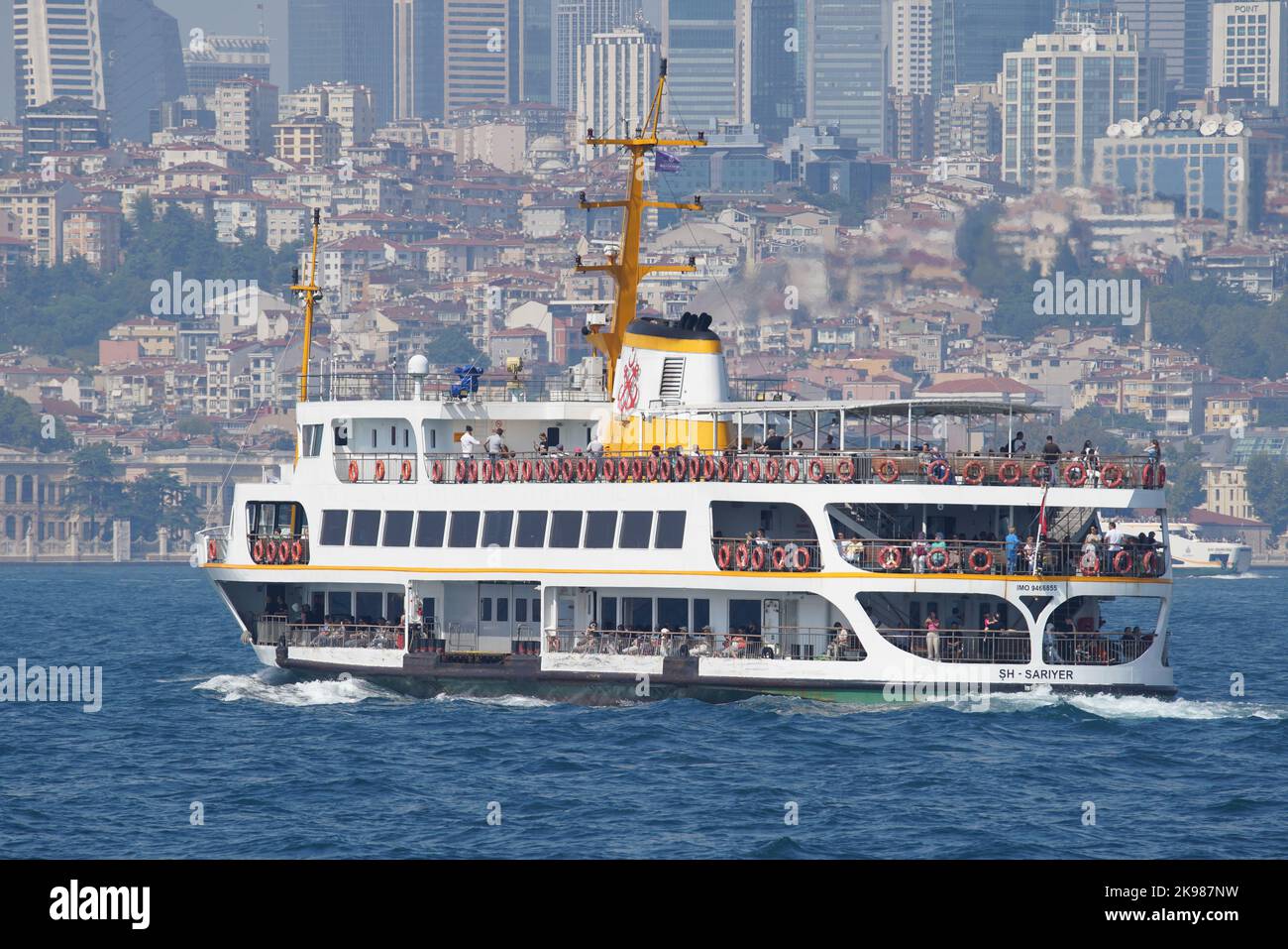 ISTANBUL, TURKIYE - AUGUST 27, 2022: Sehir Hatlari ferry in Bosphorus ...