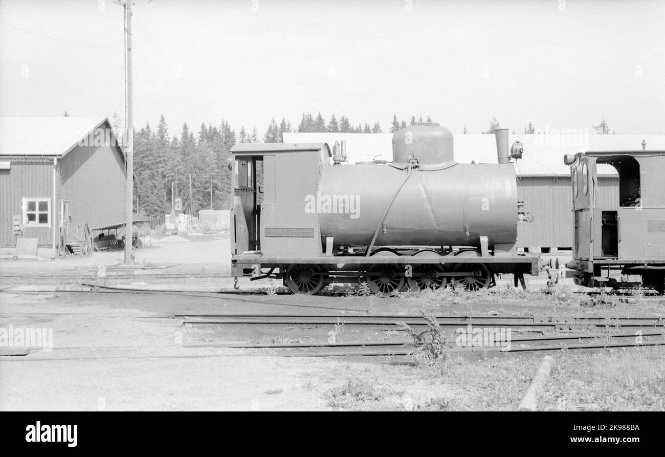 Fireless steam locomotive. Strömsnäs Bruks AB Stock Photo - Alamy
