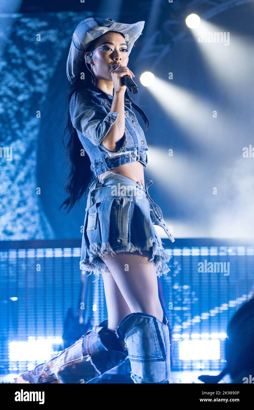 Rina sawayama performing hi-res stock photography and images - Alamy
