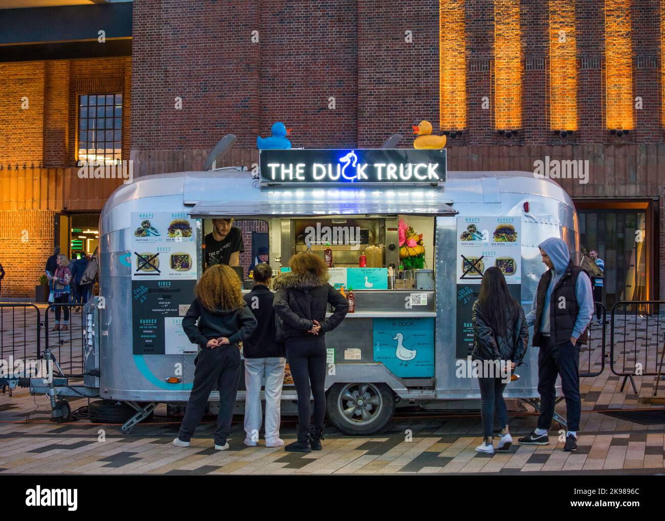 Street Food Snack Shack London Stock Photo - Alamy