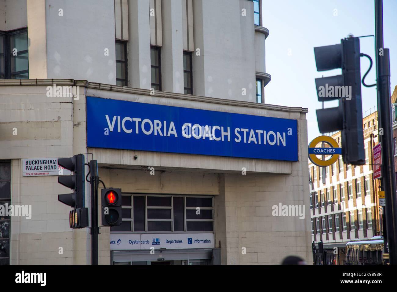 victoria coach station Stock Photo - Alamy