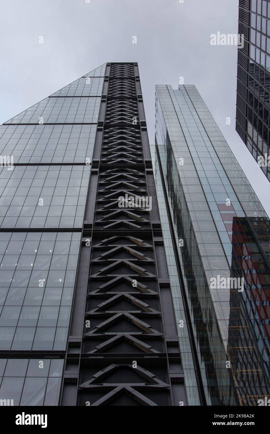 Tall Building city of London Stock Photo - Alamy