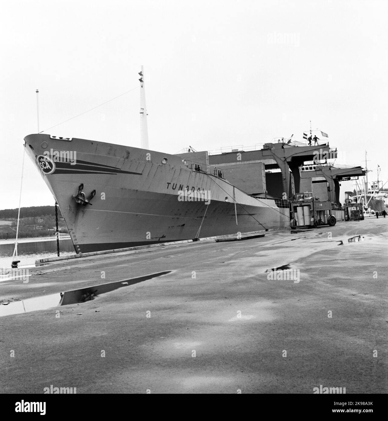 Built in 1967 hi-res stock photography and images - Alamy