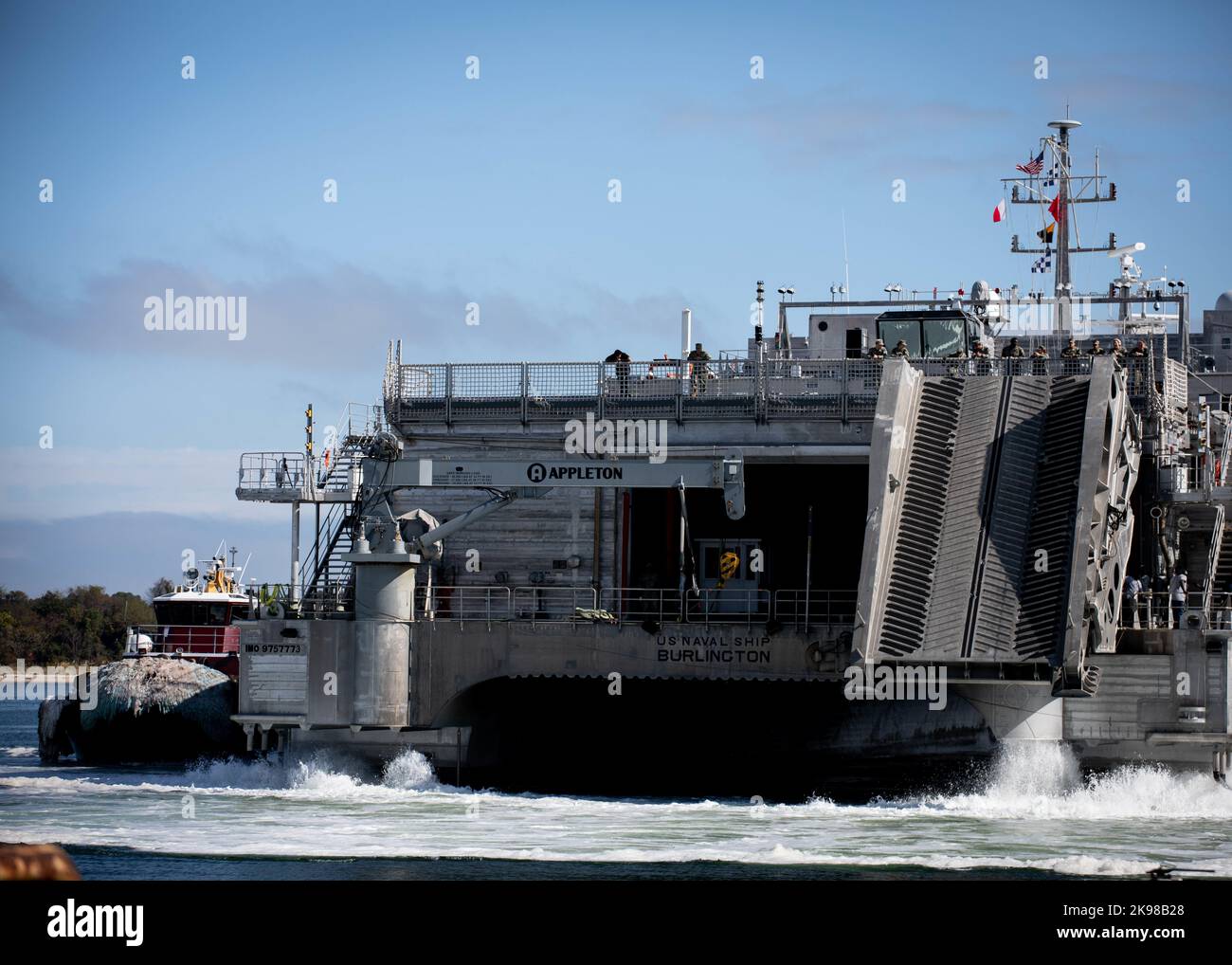 Virginia Beach, Va. (October 26, 2022) - USNS Burlington (T-EPF 10) returns home to Joint ...