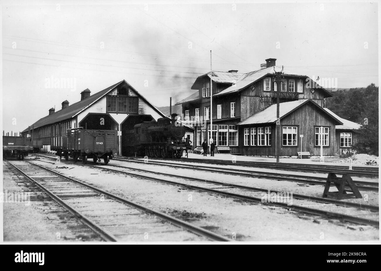 Storlien railway station. State Railways, SJ E 1125 Stock Photo - Alamy
