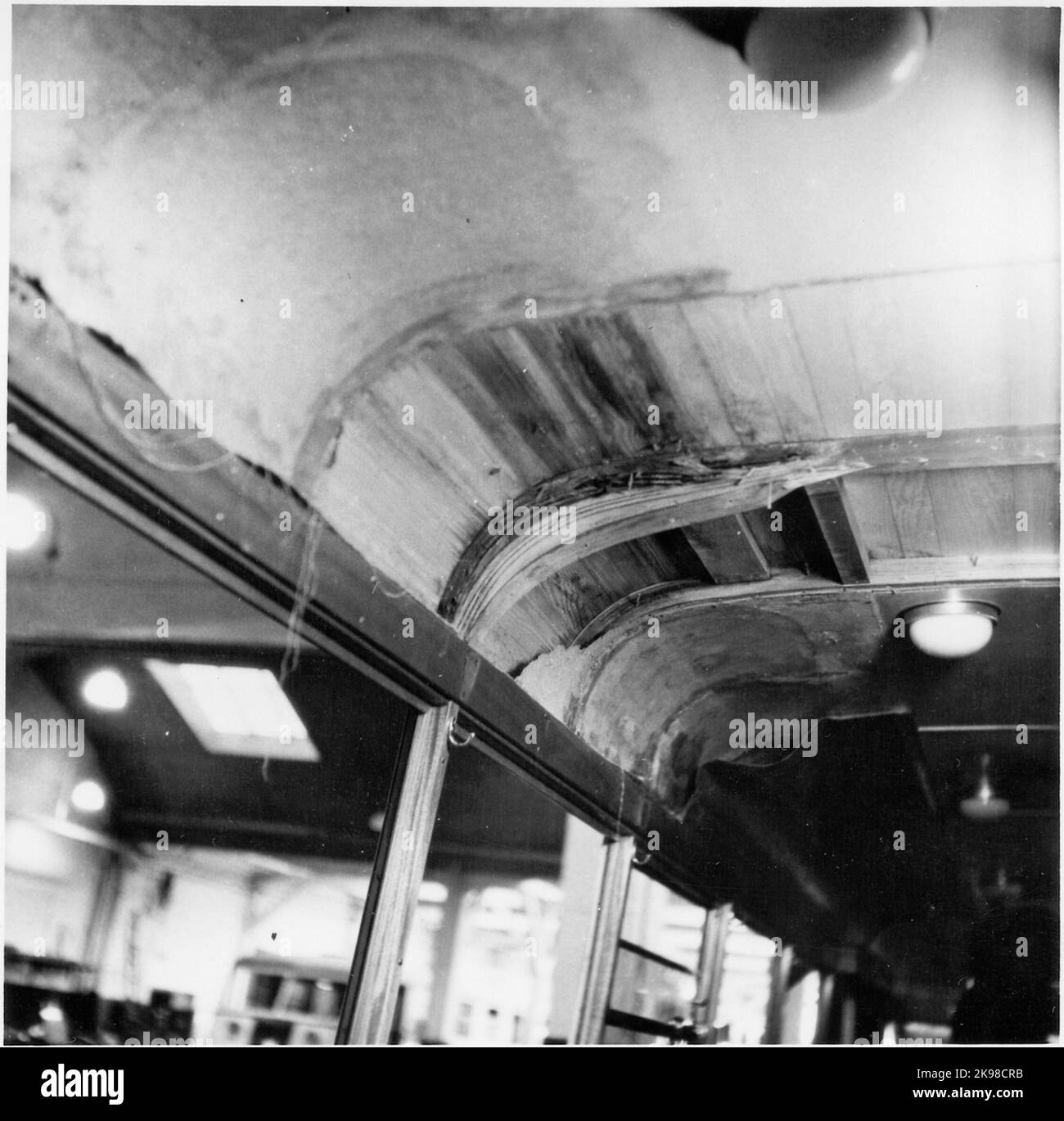 Damage bus hi-res stock photography and images - Alamy