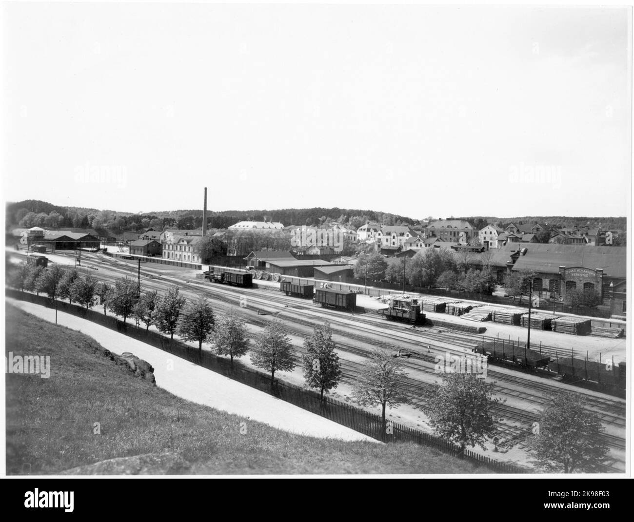Bangården at Borås Mechanical Workshop in 1927. View from ...