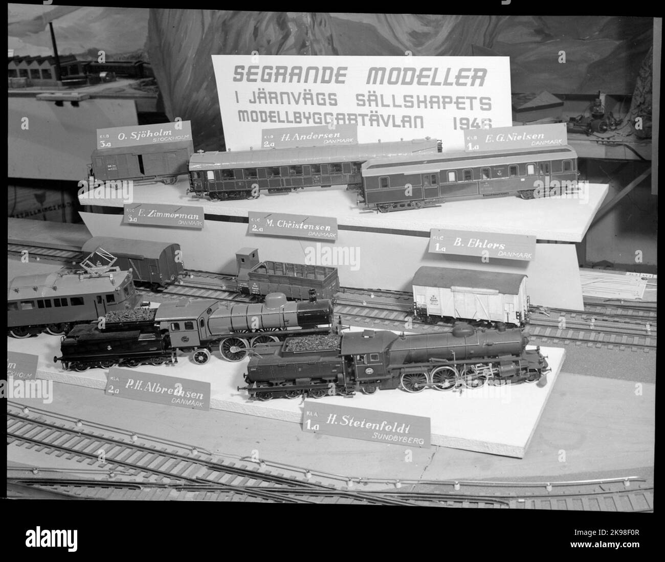 Railway vehicles Black and White Stock Photos & Images - Alamy