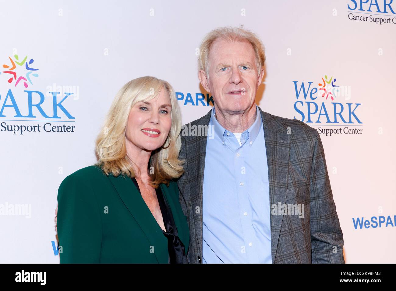 Los Angeles, California, USA.25th October, 2022. Rachelle Carson and Ed ...