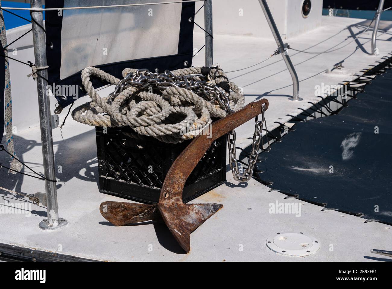 Anchor and road on Boat deck Stock Photo - Alamy