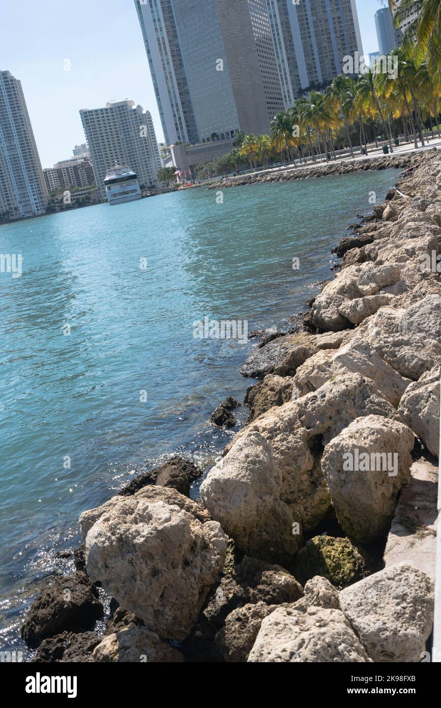 Rocks in Water at Bayfront park in Miami Stock Photo - Alamy