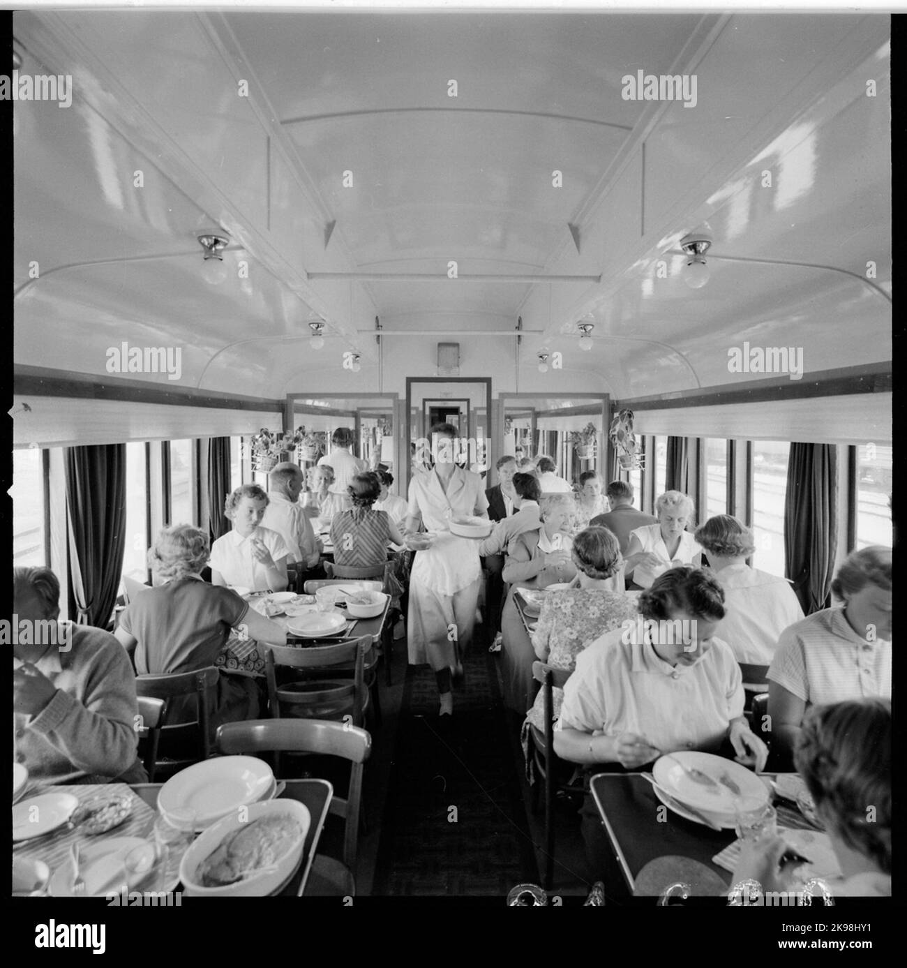 Meal in restaurant car on board train homes Stock Photo - Alamy