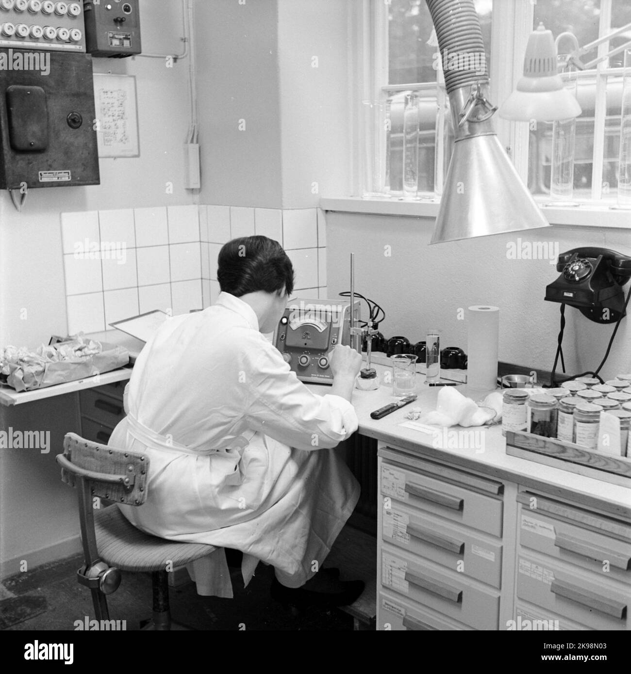 Geotechnical laboratory hi-res stock photography and images - Alamy